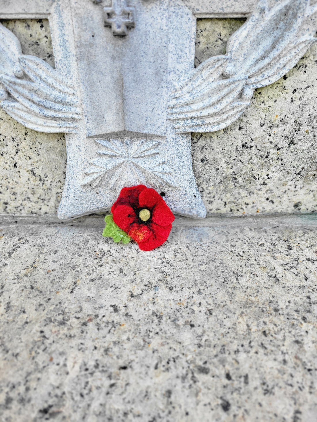 Poppy Pins - Supporting Royal Canadian Legion – Magic of Wool Studio